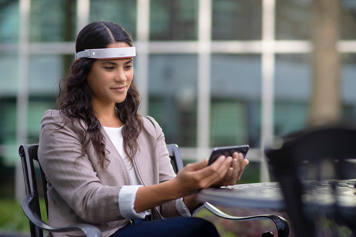 What Is A Neurofeedback Machine? Types, Applications, and More! | Mendi ...